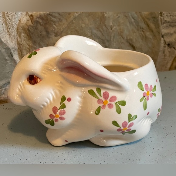 Avon | Holiday | Vintage Avon Easter Bunny Rabbit Planter Pink Floral ...